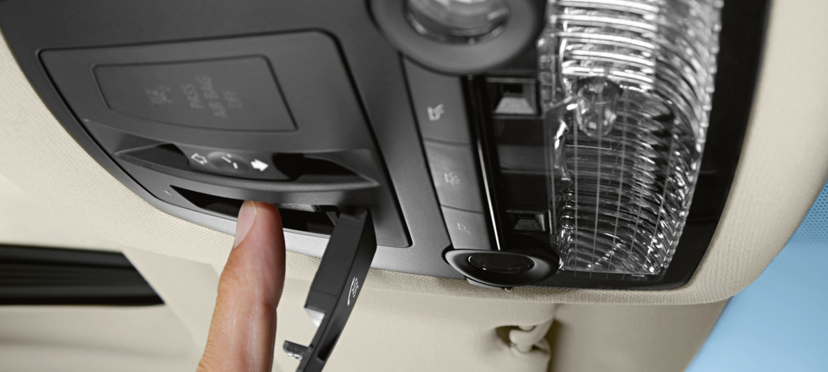 BMW Araçlarda SOS Tuşu Nasıl Kullanılır? | Tozlu Mikrofon