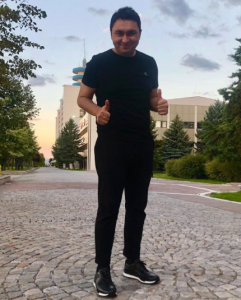 hunkar-mutlu-hangi-takimli | Tozlu Mikrofon