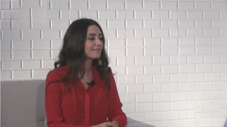 cnn-turk-sorgu-sual-sunucusu-merve-sahin-kimdir | Tozlu Mikrofon