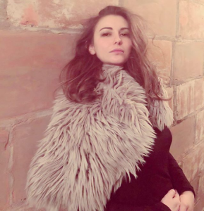 Pınar Töre Kimdir? Nereli ve Kaç Yaşında? Boyu? Evli mi? Eşi Kim ...