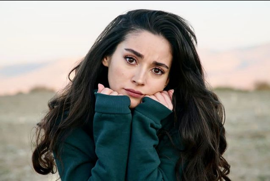 Nazlı Pınar Kaya Kimdir? Nereli ve Kaç Yaşında? Boyu? Evli mi? Oynadığı ...