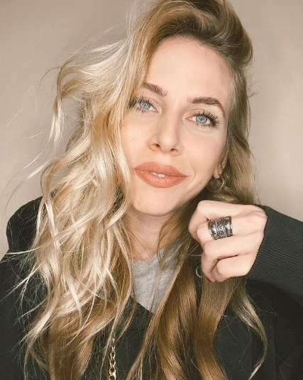 Melis İşiten Kimdir? Nereli ve Kaç Yaşında? Boyu? Evli mi? Oynadığı ...