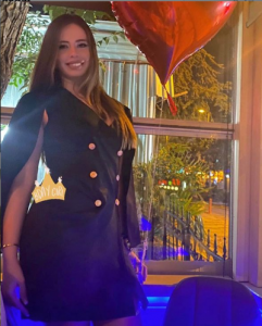 cagla-sarioglu-kac-yasinda | Tozlu Mikrofon