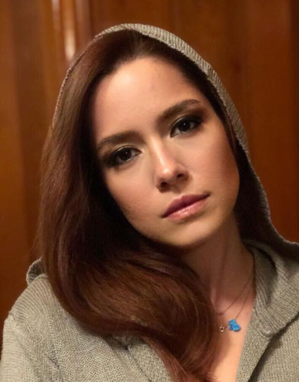 Ece Gürer Kimdir? Kaç Yaşında? Boyu? Dizileri? Evli mi? | Tozlu Mikrofon