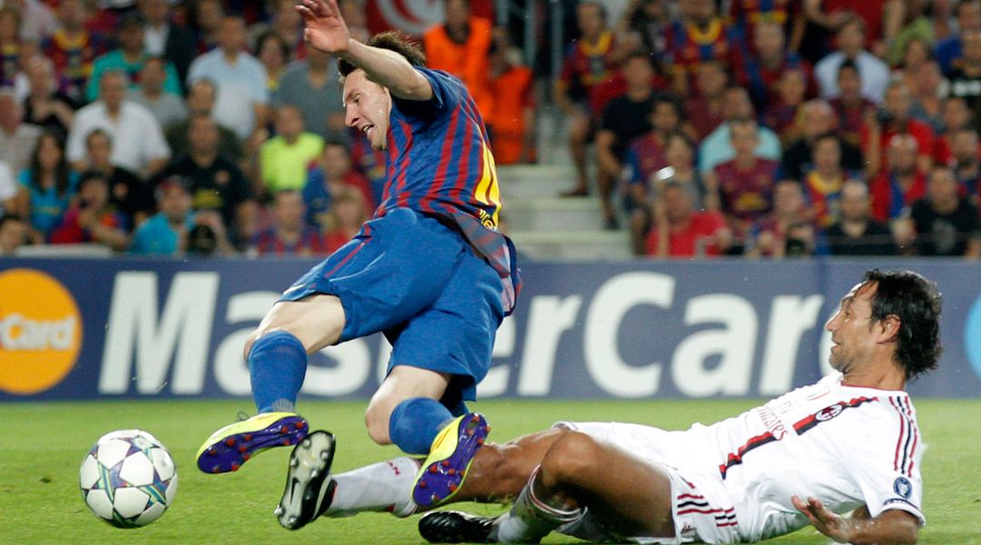 FIFA’da Sliding Tackle Ne Demek? Nasıl Yapılır? | Tozlu Mikrofon