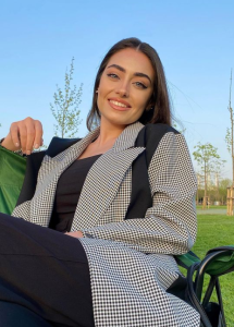 Melike Baş Kimdir? Kaç Yaşında? Boyu? Dizileri? | Tozlu Mikrofon