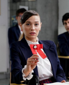 sumeyye-aydogan-kac-yasinda | Tozlu Mikrofon