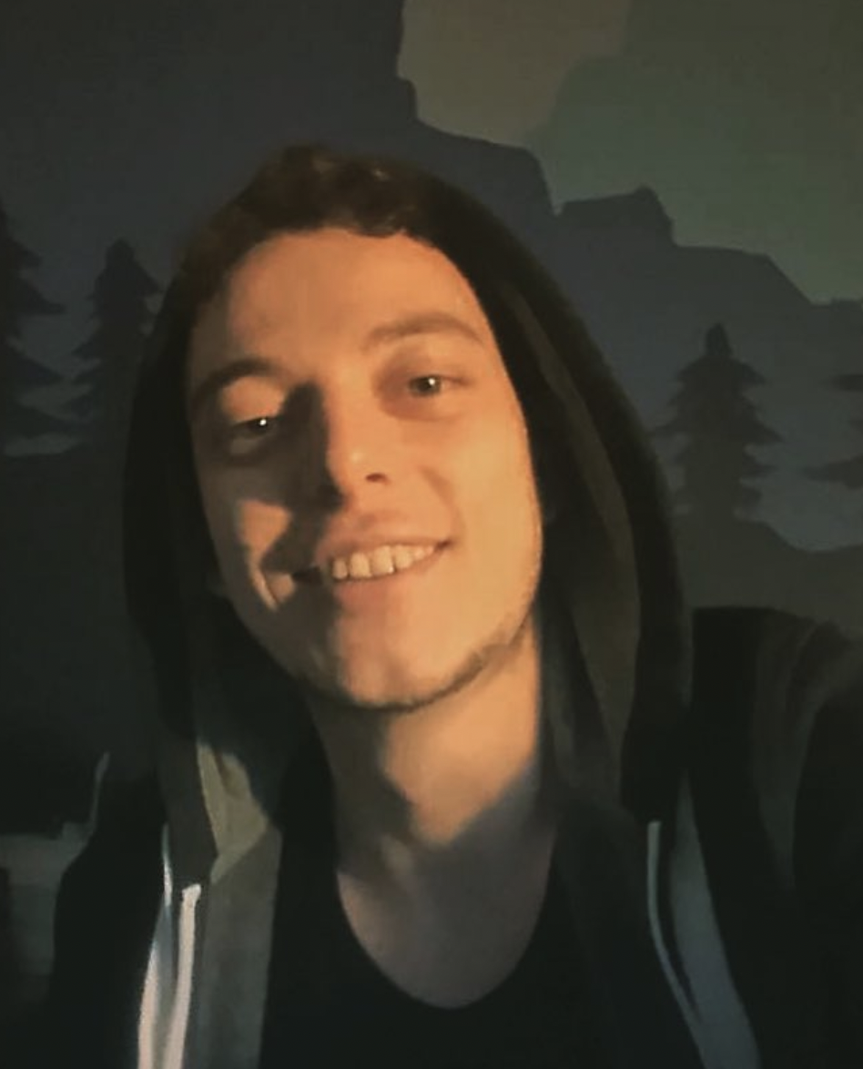 Eray Ertüren Kimdir? Nereli ve Kaç Yaşında? Boyu? Dizileri? | Tozlu ...