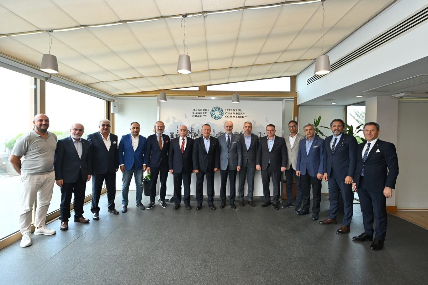 Mehmet Mutlu Mobilya Sektörüne Katkıları Artıyor | Tozlu Mikrofon