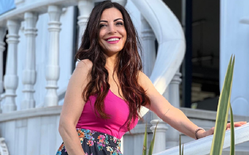 Nazan Bayazıt Kimdir? Kaç Yaşında? Nereli? Boyu? Dizileri? | Tozlu Mikrofon