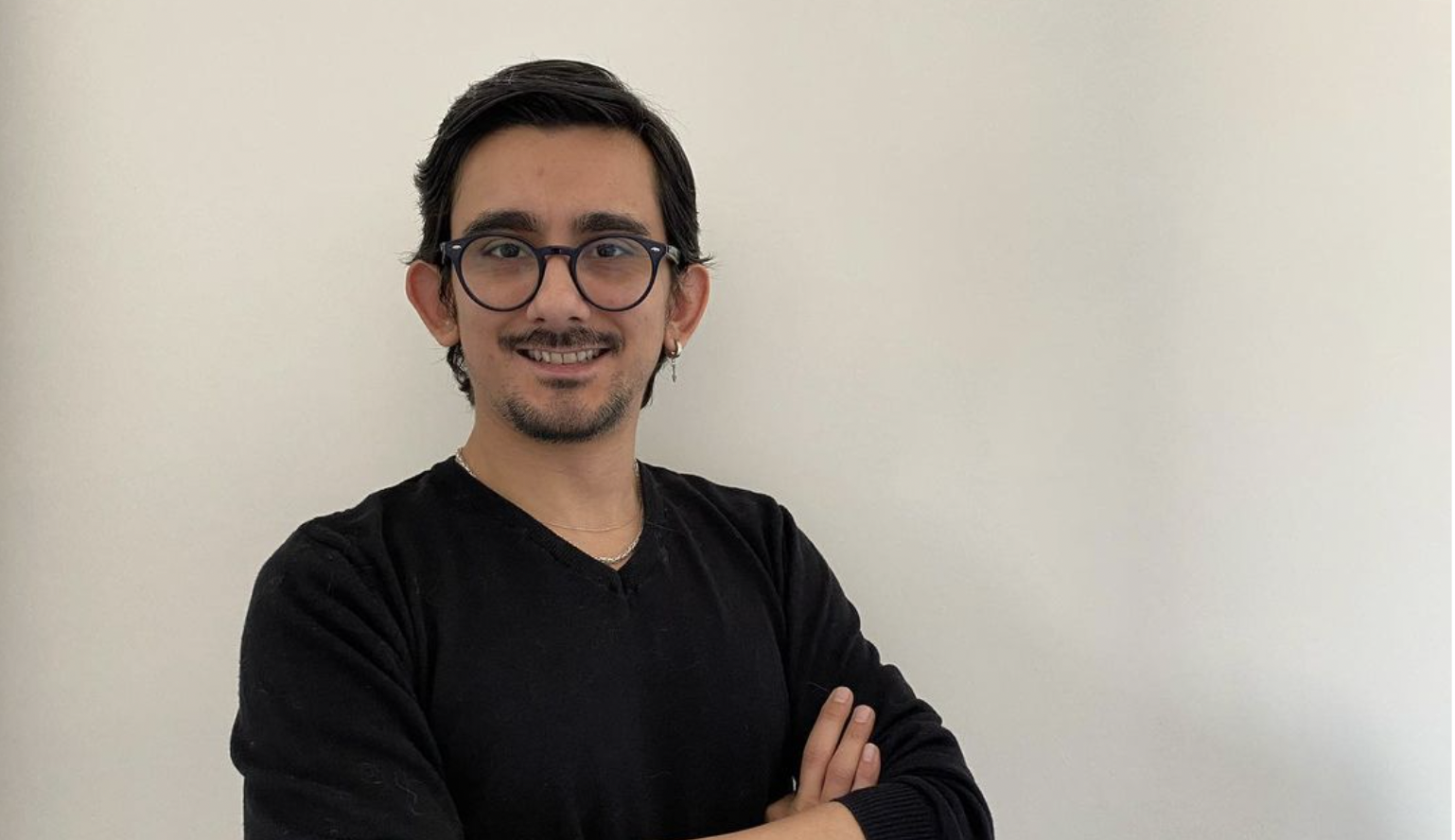 Esvet Şahin Kimdir? Nereli ve Kaç Yaşında? Boyu? Dizileri? | Tozlu Mikrofon