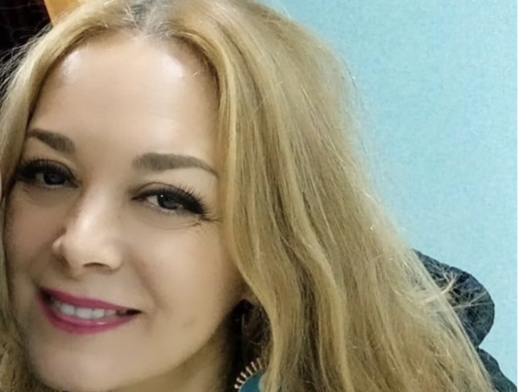 hulya-boceklioglu-kimdir | Tozlu Mikrofon