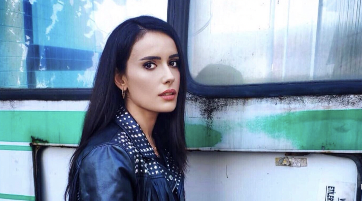 Nazlı Görgün Kimdir? Nereli ve Kaç Yaşında? Boyu? Dizileri? | Tozlu ...