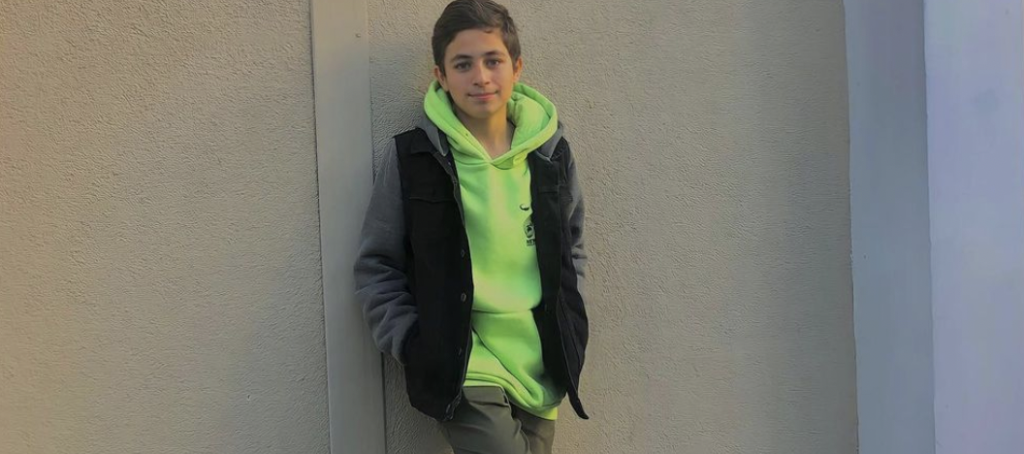 umut-inan-kim | Tozlu Mikrofon