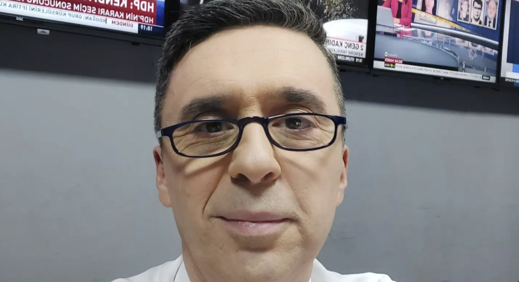 gokhan-kayis | Tozlu Mikrofon