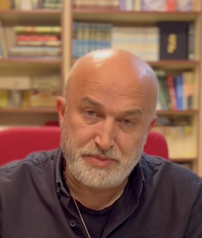 Halil Necipoğlu Kimdir? Aslen Nereli? Kaç Yaşında? Evli mi? | Tozlu ...