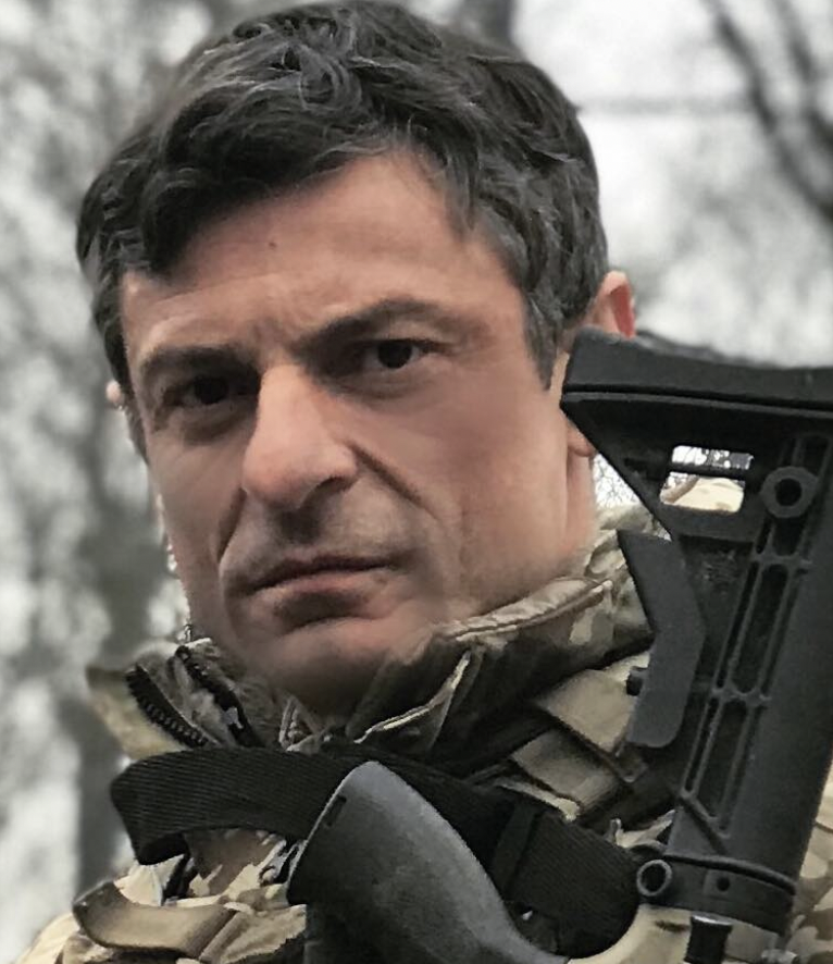 Tezhan Tezcan Kimdir? Nereli ve Kaç Yaşında? Boyu? Dizileri? | Tozlu ...