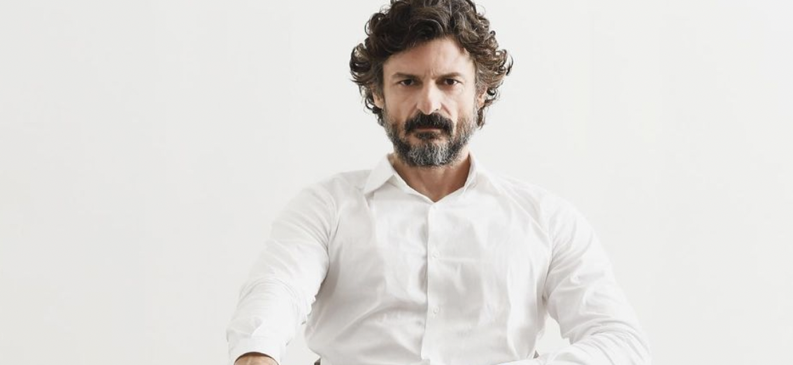 Tezhan Tezcan Kimdir? Nereli ve Kaç Yaşında? Boyu? Dizileri? | Tozlu ...