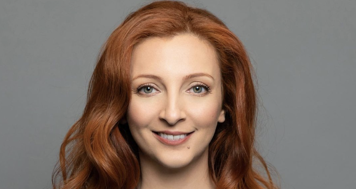 Begüm Günceler Kimdir? Nereli ve Kaç Yaşında? Şarkıları? Dizileri ...