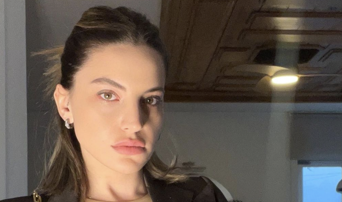 Melis Çatak Kimdir? Aslen Nereli? Kaç Yaşında? Evli mi? Ne İş Yapıyor ...