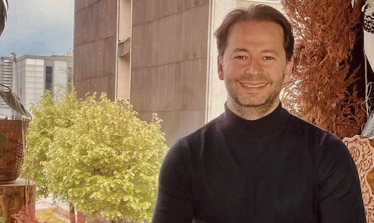 Serkan Atar Kimdir? Nereli? Kaç Yaşında? Boyu? Dizileri? Evli mi ...