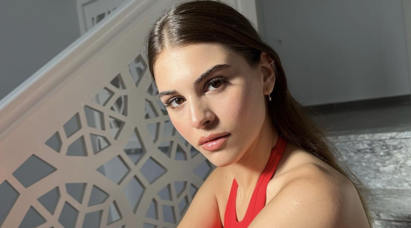 Berfin Ant Kimdir? Nereli? Kaç Yaşında? Boyu? Dizileri? | Tozlu Mikrofon