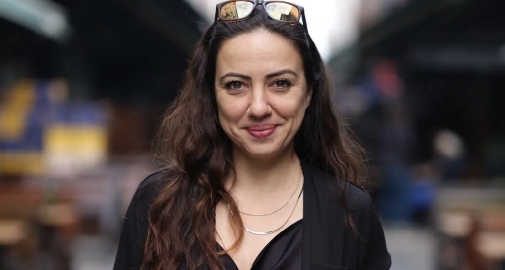 cagla-acar | Tozlu Mikrofon