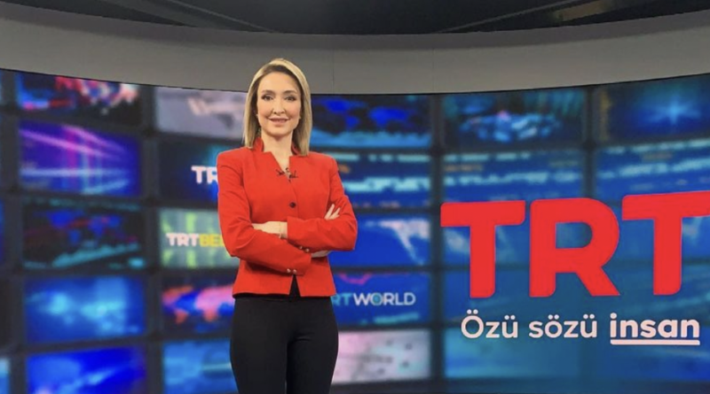 Oya Eren Özkan Kimdir? Nereli? Kaç Yaşında? Evli mi? Ne İş Yapıyor ...