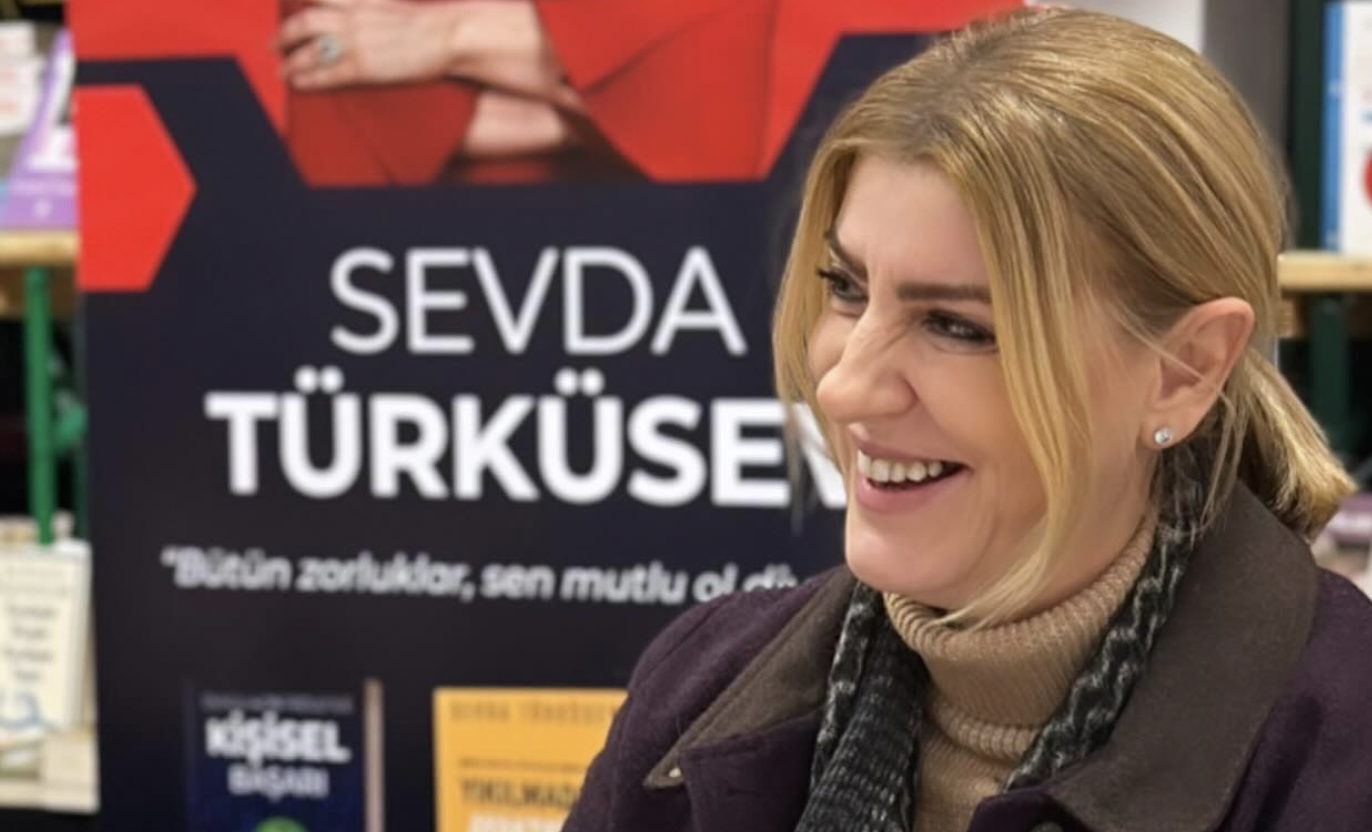 Sevda Türküsev Kimdir? Aslen Nereli? Kaç Yaşında? Evli mi? | Tozlu Mikrofon