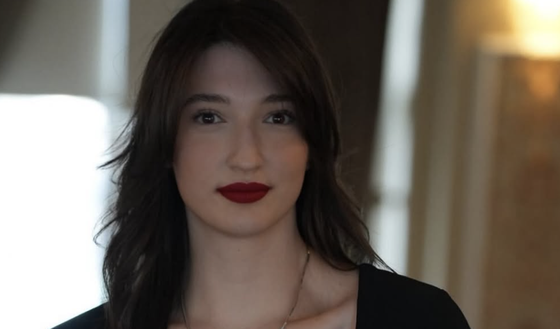 Muhabir Elif Er Bulut Kimdir? Kaç Yaşında? Evli mi? | Tozlu Mikrofon